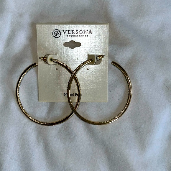 Versona | Jewelry | Brand New Versona Gold Hoops With Diamond Detail ...